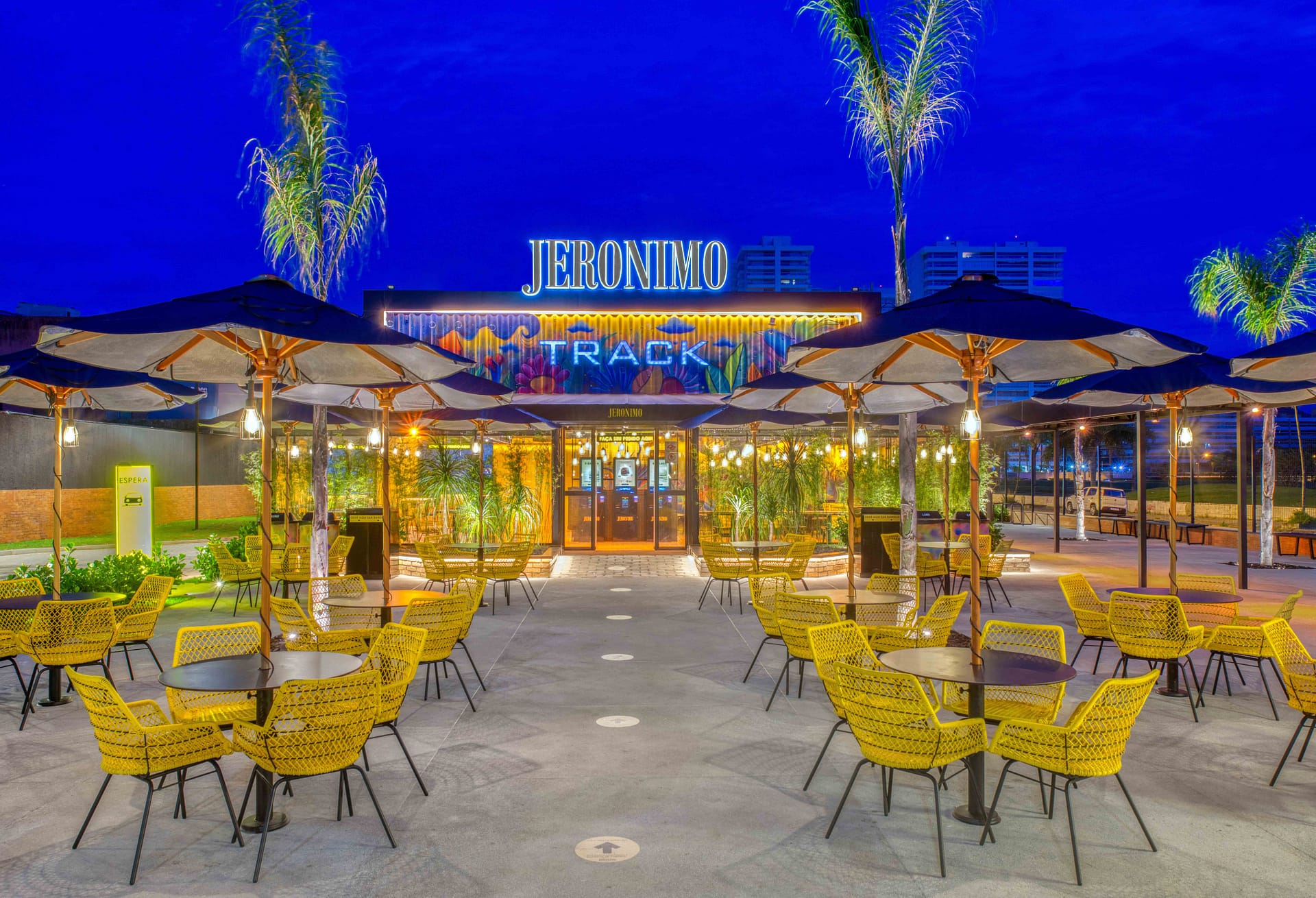 Jeronimo Burger inaugura unidades na Grande São Paulo e Litoral - SP AGORA